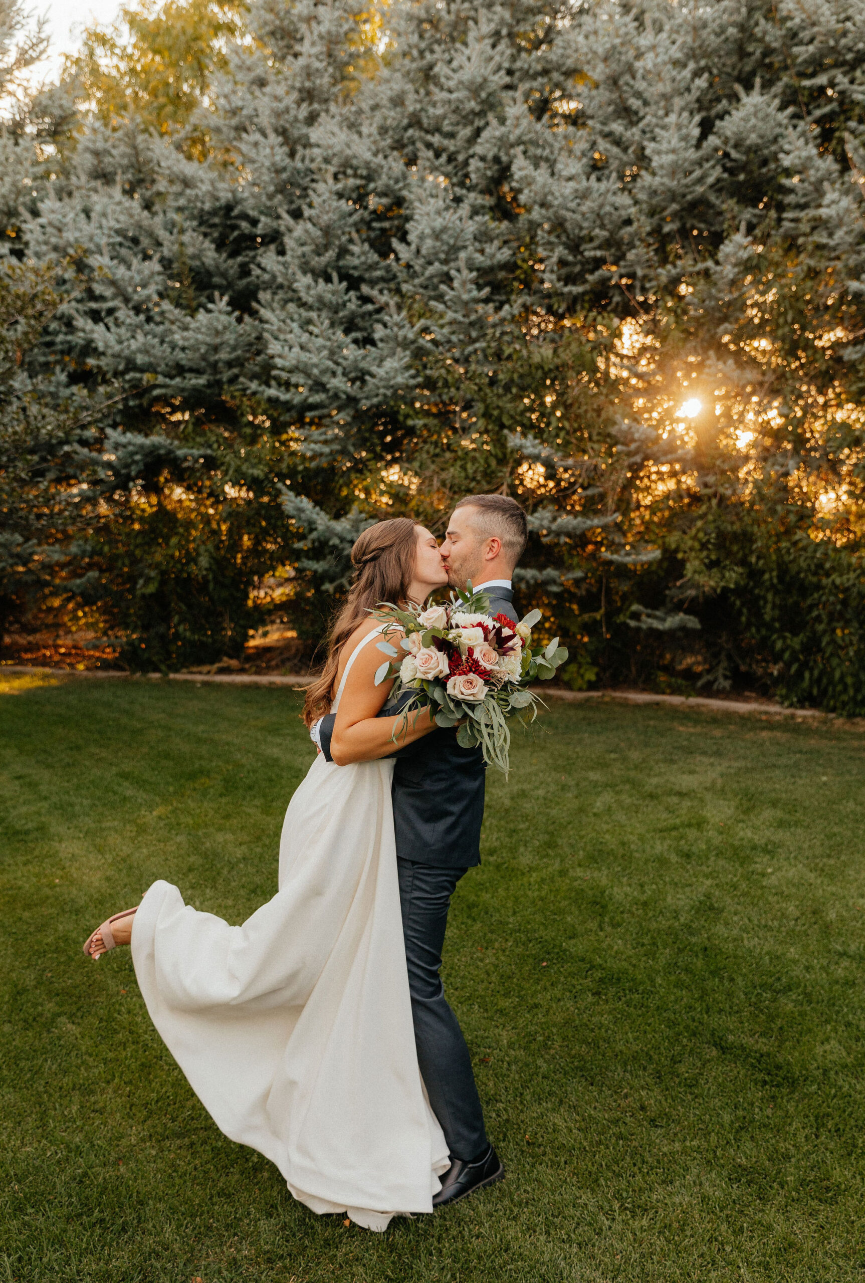 Joyful Garden-Style Wedding at Brookside Gardens Event Center